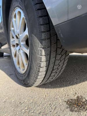Grey Volvo S80 2004 in Vilnius, with an engine capacity of 2.40 L and mileage of 329 thousand km for 1000 €, photo 14 on AUTOMOTO.COM.LV