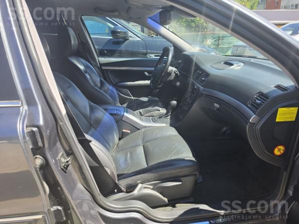 Pelēks Volvo S80 2004 Jelgava, ar dzinēja tilpumu 2.50 L un nobraukumu 298 tūkst. km par 1800 €, foto 6 vietnē AUTOMOTO.COM.LV