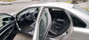 Pelēks Volvo S80 2004 Viļņa, ar dzinēja tilpumu 2.40 L un nobraukumu 231 tūkst. km par 750 €, foto 15 vietnē AUTOMOTO.COM.LV