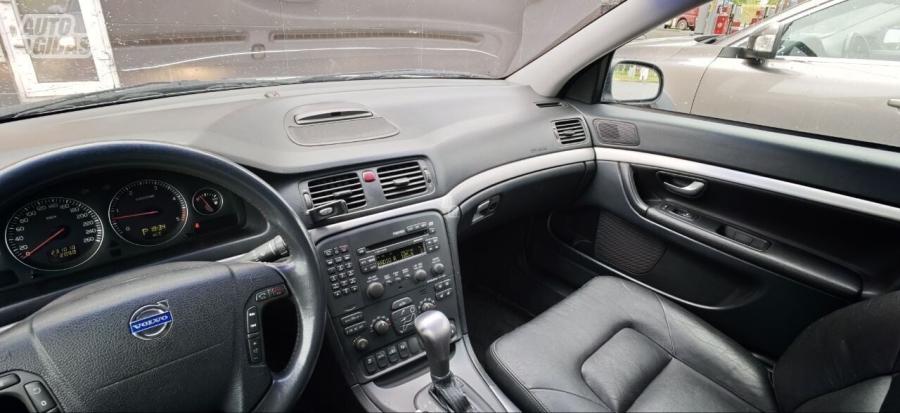 Pelēks Volvo S80 2004 Viļņa, ar dzinēja tilpumu 2.40 L un nobraukumu 231 tūkst. km par 750 €, foto 20 vietnē AUTOMOTO.COM.LV