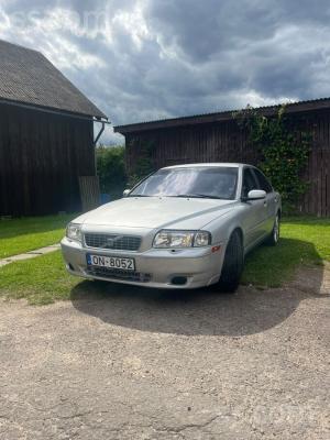 Grey Volvo S80 2004 in Riga, with an engine capacity of 2.40 L and mileage of 286 thousand km for 1850 €, photo  on AUTOMOTO.COM.LV