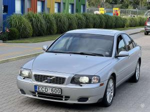 Grey Volvo S80 2004 in Klaipeda, with an engine capacity of 2.90 L and mileage of 252 thousand km for 1450 €, photo 3 on AUTOMOTO.COM.LV