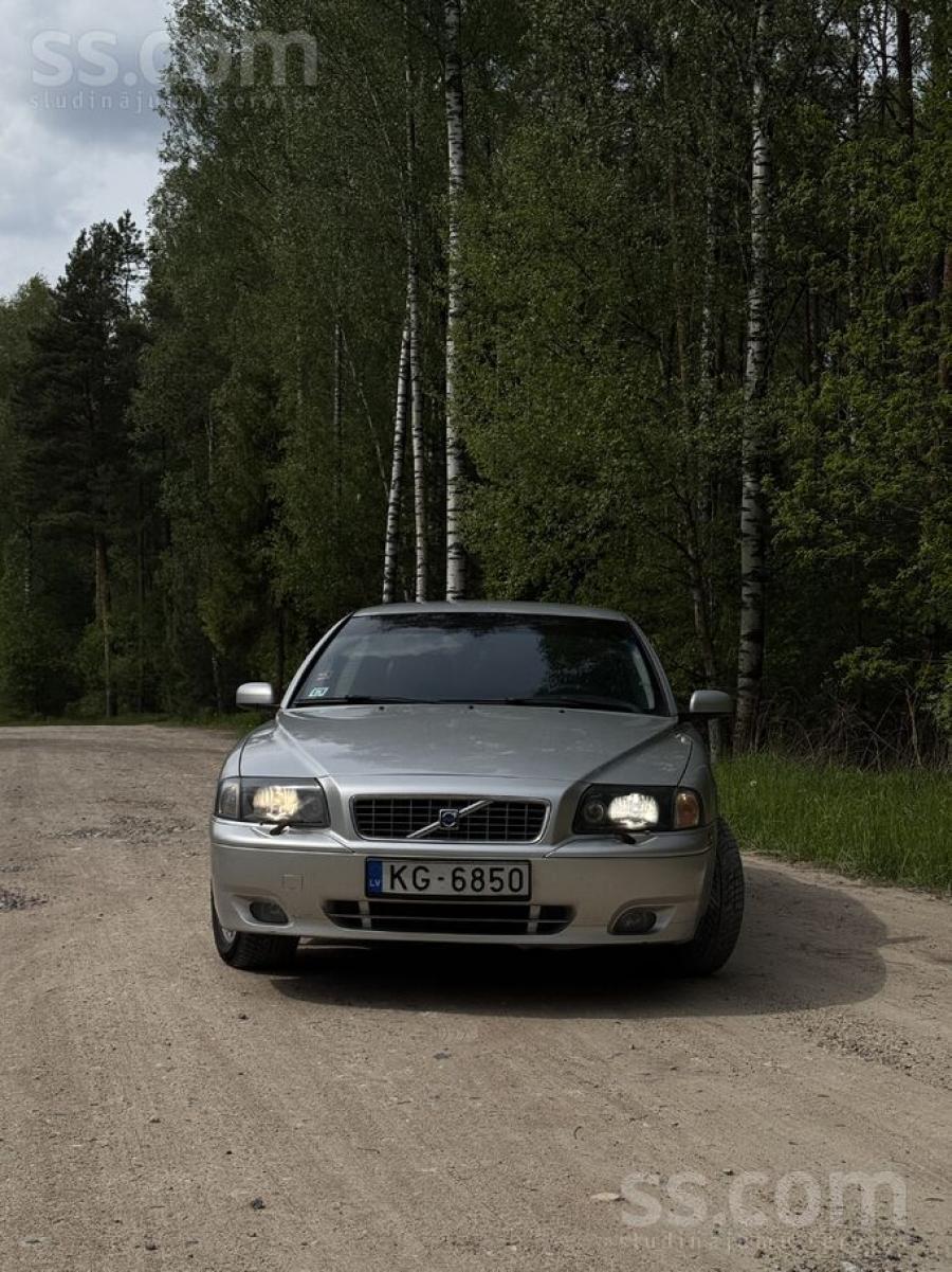 Серый Вольво С80 2004 в Рига, объемом двигателя 2.40 л и пробегом 383 тыс. км за 1800 €, фото 3 на AUTOMOTO.COM.LV
