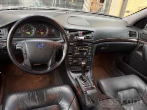 Pelēks Volvo S80 2004 Rīga, ar dzinēja tilpumu 2.40 L un nobraukumu 384 tūkst. km par 1800 €, foto 8 vietnē AUTOMOTO.COM.LV
