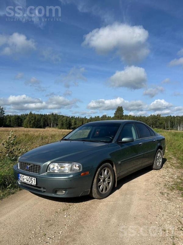 Volvo S80 2004 Rēzekne vietnē Pelēks Volvo S80 2004 Rēzekne, ar dzinēja tilpumu 2.40 L un nobraukumu 315 tūkst. km par 1950 €, foto 3 vietnē AUTOMOTO.COM.LV