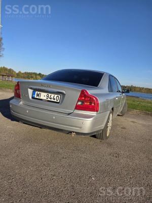Pelēks Volvo S80 2004 Talsi, ar dzinēja tilpumu 2.90 L un nobraukumu 363 tūkst. km par 1900 €, foto 3 vietnē AUTOMOTO.COM.LV