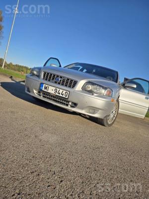 Pelēks Volvo S80 2004 Talsi, ar dzinēja tilpumu 2.90 L un nobraukumu 363 tūkst. km par 1900 €, foto 5 vietnē AUTOMOTO.COM.LV