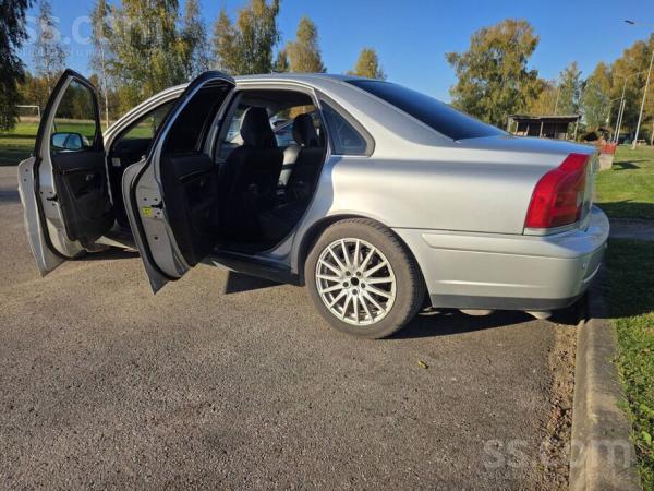 Pelēks Volvo S80 2004 Talsi, ar dzinēja tilpumu 2.90 L un nobraukumu 363 tūkst. km par 1900 €, foto 7 vietnē AUTOMOTO.COM.LV