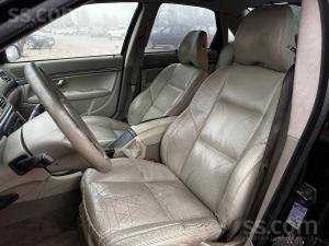 Pelēks Volvo S80 2005 Jelgava, ar dzinēja tilpumu 2.40 L un nobraukumu 0 tūkst. km par 1790 €, foto 7 vietnē AUTOMOTO.COM.LV