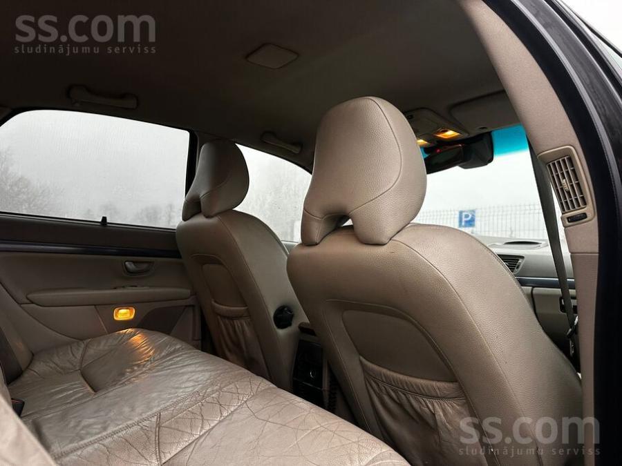 Pelēks Volvo S80 2005 Jelgava, ar dzinēja tilpumu 2.40 L un nobraukumu 0 tūkst. km par 1790 €, foto 15 vietnē AUTOMOTO.COM.LV