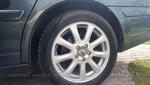 Pelēks Volvo S80 2005 Veru, ar dzinēja tilpumu 2.40 L un nobraukumu 331 tūkst. km par 5400 €, foto 12 vietnē AUTOMOTO.COM.LV