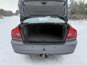 Pelēks Volvo S80 2005 Jelgava, ar dzinēja tilpumu 2.40 L un nobraukumu 357 tūkst. km par 1350 €, foto 6 vietnē AUTOMOTO.COM.LV