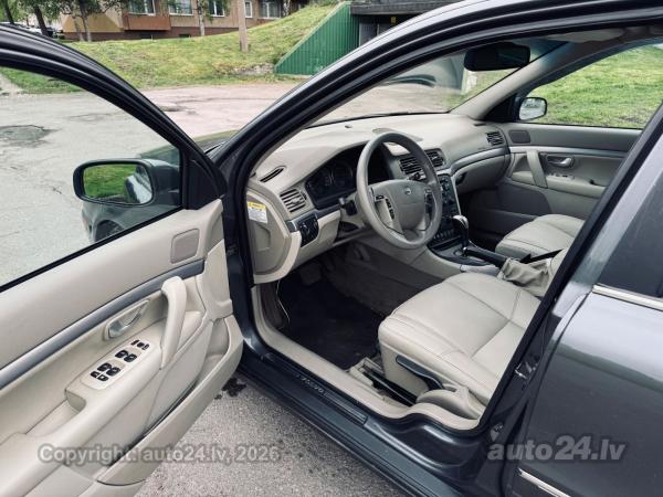 Pelēks Volvo S80 2005 Tallina, ar dzinēja tilpumu 2.40 L un nobraukumu 450 tūkst. km par 2990 €, foto 8 vietnē AUTOMOTO.COM.LV