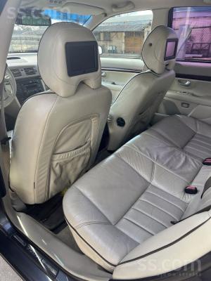 Grey Volvo S80 2005 in Aluksne, with an engine capacity of 3.00 L and mileage of 521 thousand km for 1699 €, photo 12 on AUTOMOTO.COM.LV