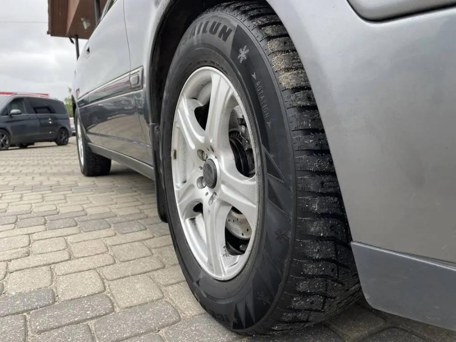 Pelēks Volvo S80 2005 Talsi, ar dzinēja tilpumu 2.40 L un nobraukumu 377 tūkst. km par 1400 €, foto 10 vietnē AUTOMOTO.COM.LV