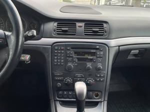 Pelēks Volvo S80 2005 Talsi, ar dzinēja tilpumu 2.40 L un nobraukumu 377 tūkst. km par 1400 €, foto 17 vietnē AUTOMOTO.COM.LV