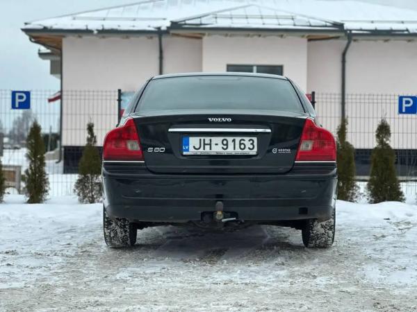Pelēks Volvo S80 2005 Jelgava, ar dzinēja tilpumu 2.40 L un nobraukumu 391 tūkst. km par 1890 €, foto 5 vietnē AUTOMOTO.COM.LV