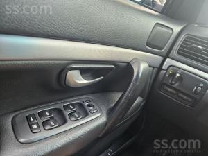 Pelēks Volvo S80 2005 Rīga, ar dzinēja tilpumu 2.40 L un nobraukumu 365 tūkst. km par 1900 €, foto 9 vietnē AUTOMOTO.COM.LV