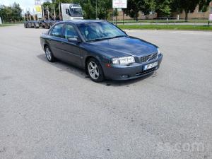 Grey Volvo S80 2005 in Aizkraukle, with an engine capacity of 2.40 L and mileage of 450 thousand km for 1300 €, photo 3 on AUTOMOTO.COM.LV