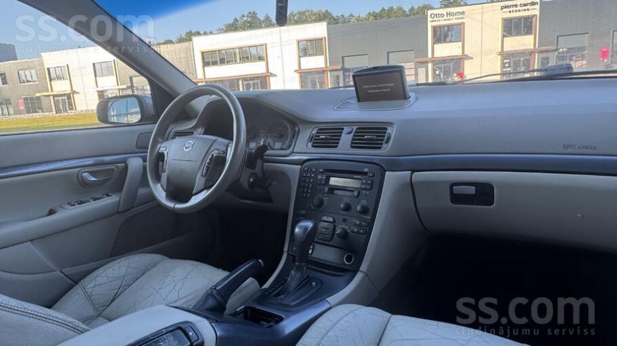 Pelēks Volvo S80 2005 Rīga, ar dzinēja tilpumu 2.40 L un nobraukumu 324 tūkst. km par 1450 €, foto 13 vietnē AUTOMOTO.COM.LV