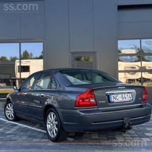 Серый Вольво С80 2005 в Рига, объемом двигателя 2.40 л и пробегом 324 тыс. км за 1450 €, фото  на AUTOMOTO.COM.LV
