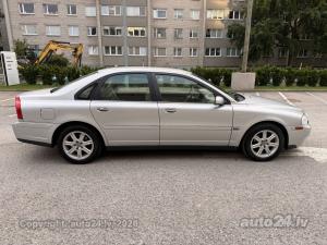 Grey Volvo S80 2005 in Tallinn, with an engine capacity of 2.40 L and mileage of 385 thousand km for 3499 €, photo 7 on AUTOMOTO.COM.LV