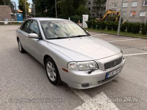 Grey Volvo S80 2005 in Tallinn, with an engine capacity of 2.40 L and mileage of 385 thousand km for 3499 €, photo 8 on AUTOMOTO.COM.LV