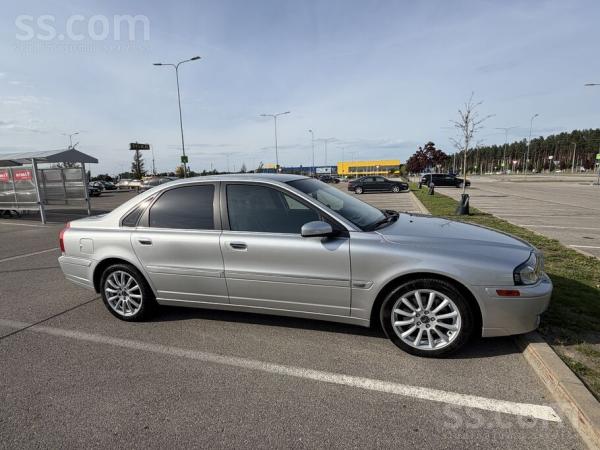 Pelēks Volvo S80 2005 Rīga, ar dzinēja tilpumu 2.90 L un nobraukumu 297 tūkst. km par 2750 €, foto 3 vietnē AUTOMOTO.COM.LV