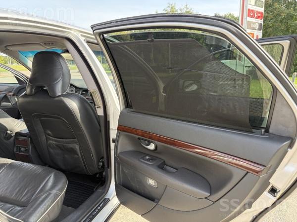Pelēks Volvo S80 2005 Rīga, ar dzinēja tilpumu 2.90 L un nobraukumu 297 tūkst. km par 2750 €, foto 10 vietnē AUTOMOTO.COM.LV