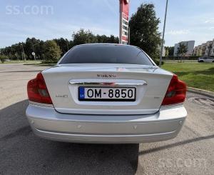 Серый Вольво С80 2005 в Рига, объемом двигателя 2.90 л и пробегом 297 тыс. км за 2250 €, фото 20 на AUTOMOTO.COM.LV