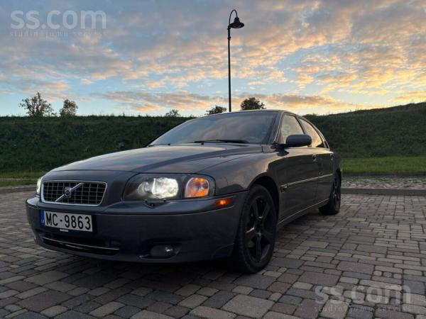 Volvo S80 2005 Daugavpils vietnÄ PelÄks Volvo S80 2005 Daugavpils, ar dzinÄja tilpumu 2.40 L un nobraukumu 375 tÅ«kst. km par 1800 ā¬, foto 1 vietnÄ AUTOMOTO.COM.LV