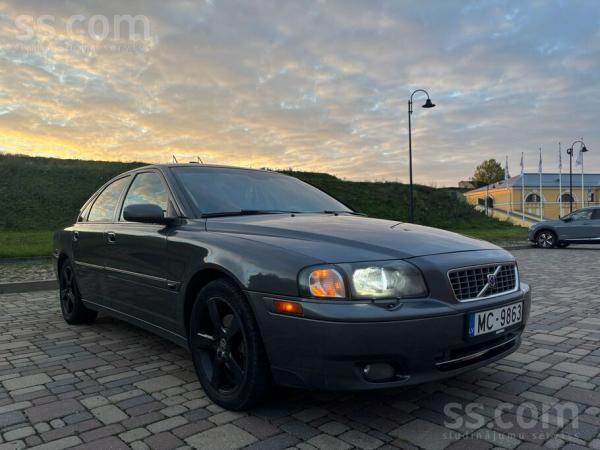 Volvo S80 2005 Daugavpils vietnÄ PelÄks Volvo S80 2005 Daugavpils, ar dzinÄja tilpumu 2.40 L un nobraukumu 375 tÅ«kst. km par 1800 ā¬, foto 4 vietnÄ AUTOMOTO.COM.LV