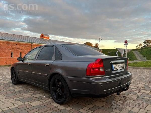 Volvo S80 2005 Daugavpils vietnÄ PelÄks Volvo S80 2005 Daugavpils, ar dzinÄja tilpumu 2.40 L un nobraukumu 375 tÅ«kst. km par 1800 ā¬, foto 8 vietnÄ AUTOMOTO.COM.LV