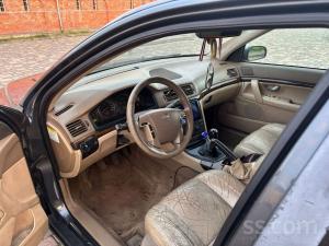 Grey Volvo S80 2005 in Daugavpils, with an engine capacity of 2.40 L and mileage of 375 thousand km for 1800 €, photo 10 on AUTOMOTO.COM.LV