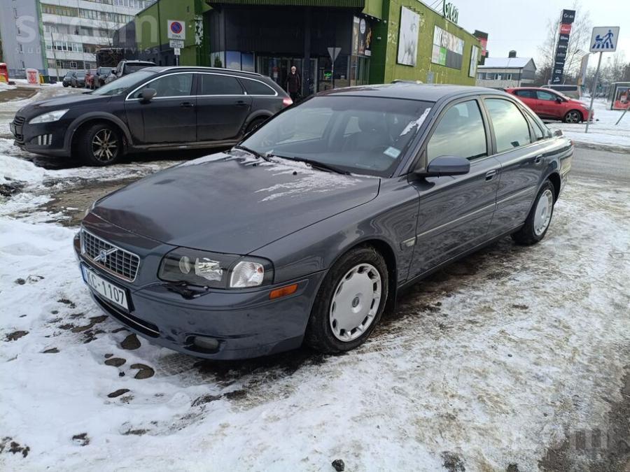 Pelēks Volvo S80 2005 Rīga, ar dzinēja tilpumu 2.50 L un nobraukumu 326 tūkst. km par 1700 €, foto 3 vietnē AUTOMOTO.COM.LV