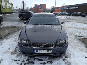 Pelēks Volvo S80 2005 Rīga, ar dzinēja tilpumu 2.50 L un nobraukumu 326 tūkst. km par 1700 €, foto 5 vietnē AUTOMOTO.COM.LV