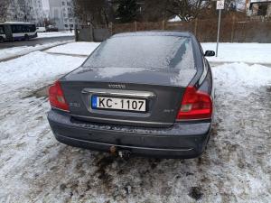 Pelēks Volvo S80 2005 Rīga, ar dzinēja tilpumu 2.50 L un nobraukumu 326 tūkst. km par 1700 €, foto 6 vietnē AUTOMOTO.COM.LV
