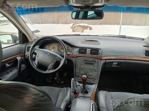 Pelēks Volvo S80 2005 Rīga, ar dzinēja tilpumu 2.50 L un nobraukumu 326 tūkst. km par 1700 €, foto 7 vietnē AUTOMOTO.COM.LV