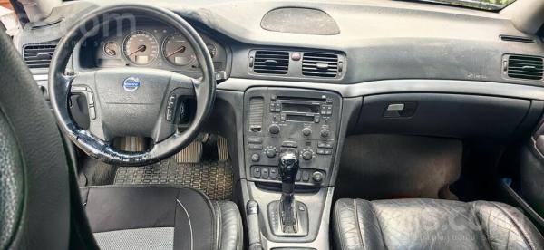 Pelēks Volvo S80 2005 Rīga, ar dzinēja tilpumu 2.40 L un nobraukumu 285 tūkst. km par 900 €, foto 5 vietnē AUTOMOTO.COM.LV