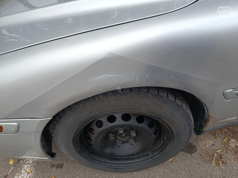 Pelēks Volvo S80 2005 Mažeikiai, ar dzinēja tilpumu 2.40 L un nobraukumu 264 tūkst. km par 1050 €, foto 8 vietnē AUTOMOTO.COM.LV
