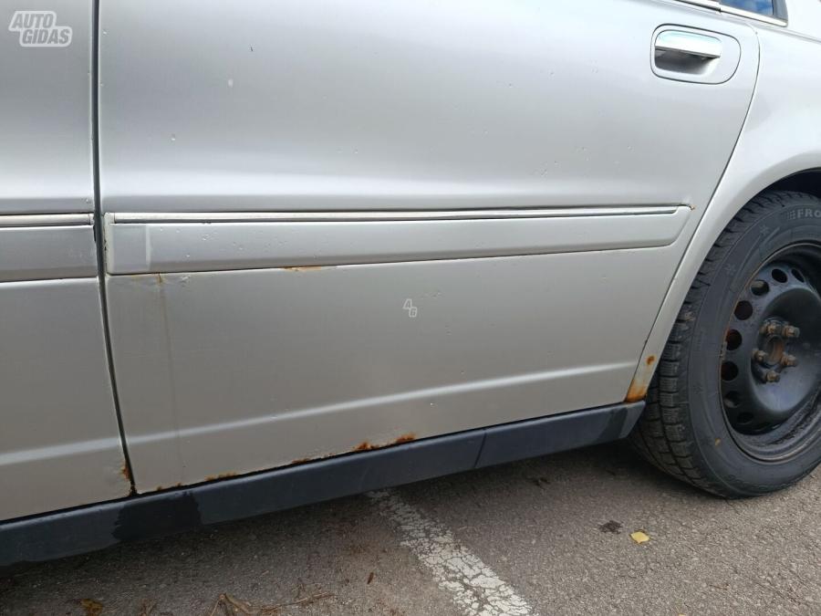 Pelēks Volvo S80 2005 Mažeikiai, ar dzinēja tilpumu 2.40 L un nobraukumu 264 tūkst. km par 1050 €, foto 9 vietnē AUTOMOTO.COM.LV