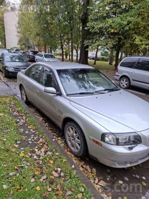 Серый Вольво С80 2005 в Рига, объемом двигателя 2.40 л и пробегом 287 тыс. км за 1300 €, фото 5 на AUTOMOTO.COM.LV