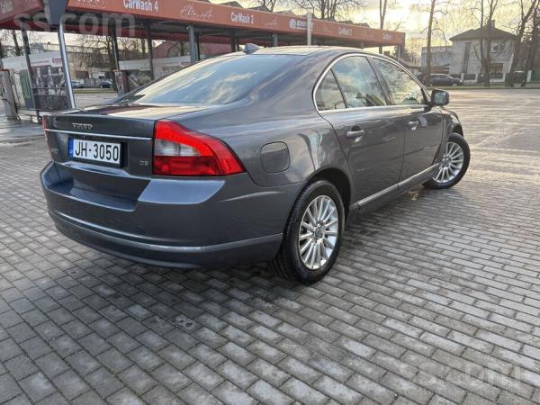 Grey Volvo S80 2006 in Jelgava, with an engine capacity of 2.40 L and mileage of 410 thousand km for 3000 €, photo 2 on AUTOMOTO.COM.LV