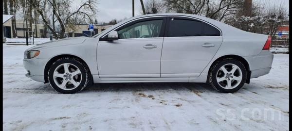Grey Volvo S80 2006 in Rezekne, with an engine capacity of 2.40 L and mileage of 240 thousand km for 5350 €, photo 6 on AUTOMOTO.COM.LV