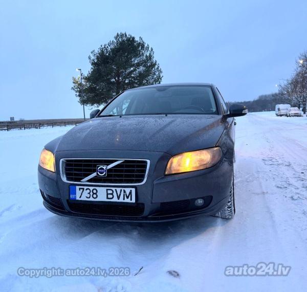 Pelēks Volvo S80 2006 Tallina, ar dzinēja tilpumu 2.40 L un nobraukumu 302 tūkst. km par 4500 €, foto 5 vietnē AUTOMOTO.COM.LV