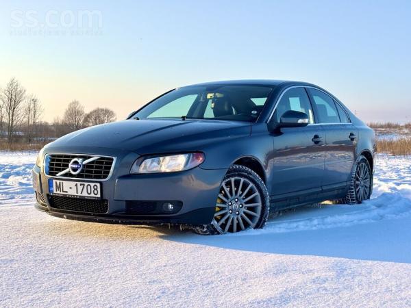 Grey Volvo S80 2006 in Riga, with an engine capacity of 2.40 L and mileage of 284 thousand km for 3200 €, photo 6 on AUTOMOTO.COM.LV