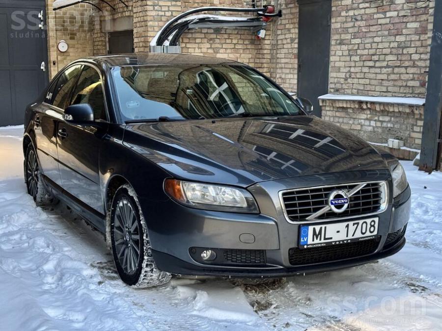 Pelēks Volvo S80 2006 Rīga, ar dzinēja tilpumu 2.40 L un nobraukumu 284 tūkst. km par 3200 €, foto 13 vietnē AUTOMOTO.COM.LV