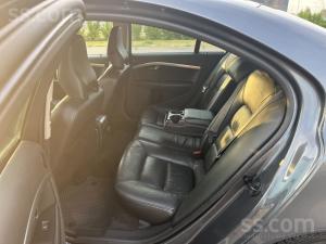 Pelēks Volvo S80 2006 Rīga, ar dzinēja tilpumu 2.40 L un nobraukumu 284 tūkst. km par 3200 €, foto 29 vietnē AUTOMOTO.COM.LV