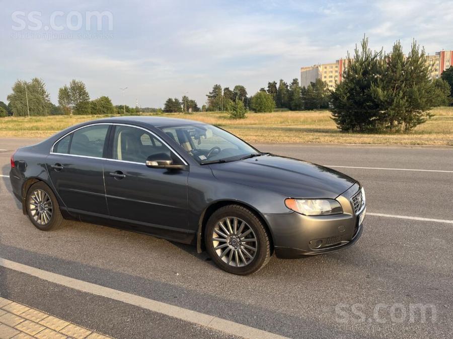 Pelēks Volvo S80 2006 Rīga, ar dzinēja tilpumu 2.40 L un nobraukumu 284 tūkst. km par 3200 €, foto 31 vietnē AUTOMOTO.COM.LV