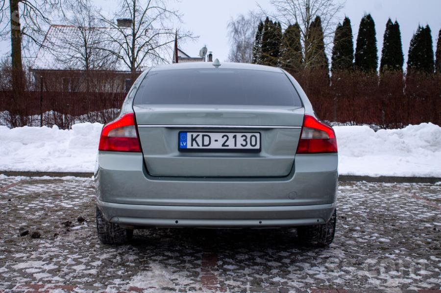 Pelēks Volvo S80 2006 Jelgava, ar dzinēja tilpumu 2.40 L un nobraukumu 344 tūkst. km par 3600 €, foto 5 vietnē AUTOMOTO.COM.LV